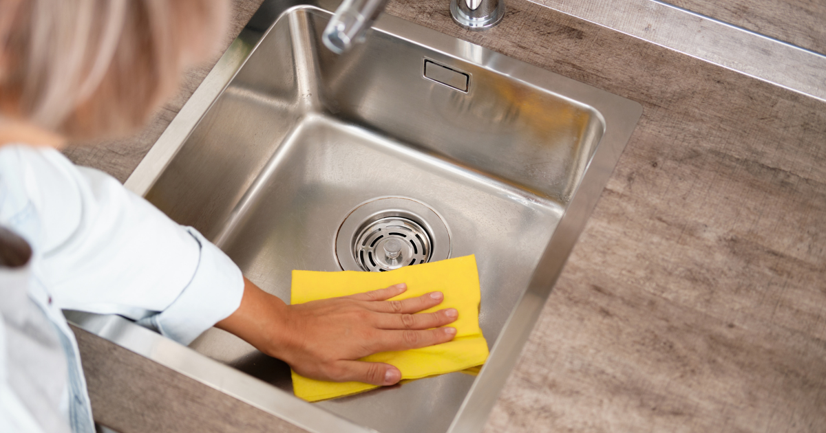 How to Get Rid of Hard Water | 5 DIY Solutions to Try at Home